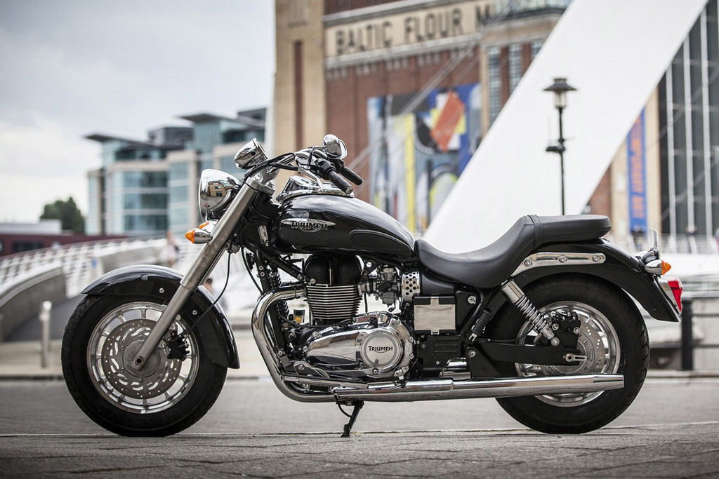 美式混搭英倫風 Triumph Cruisers重機登台 | ET Fashion | ETtoday新聞雲