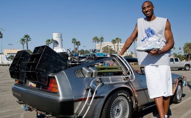 永遠的巨星 Kobe籃球生涯的精選坐駕《上》 | ET Fashion | ETtoday新聞雲