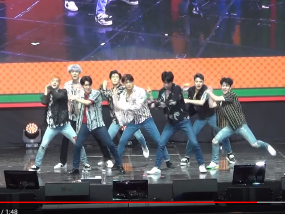 EXO挑戰2倍速《Ko Ko Bop》 「0誤差神走位」帥炸！ | ETtoday星光雲 | ETtoday新聞雲