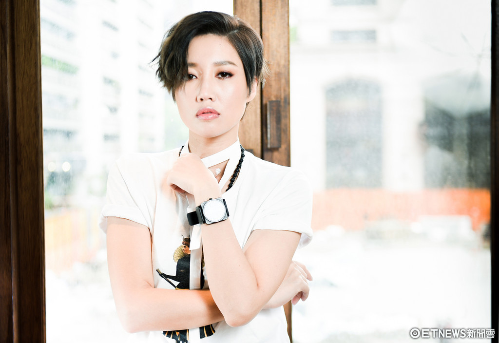 A-Lin直播老公突現身 秒露甜笑害羞曝光暱稱 | ETtoday星光雲 | ETtoday新聞雲