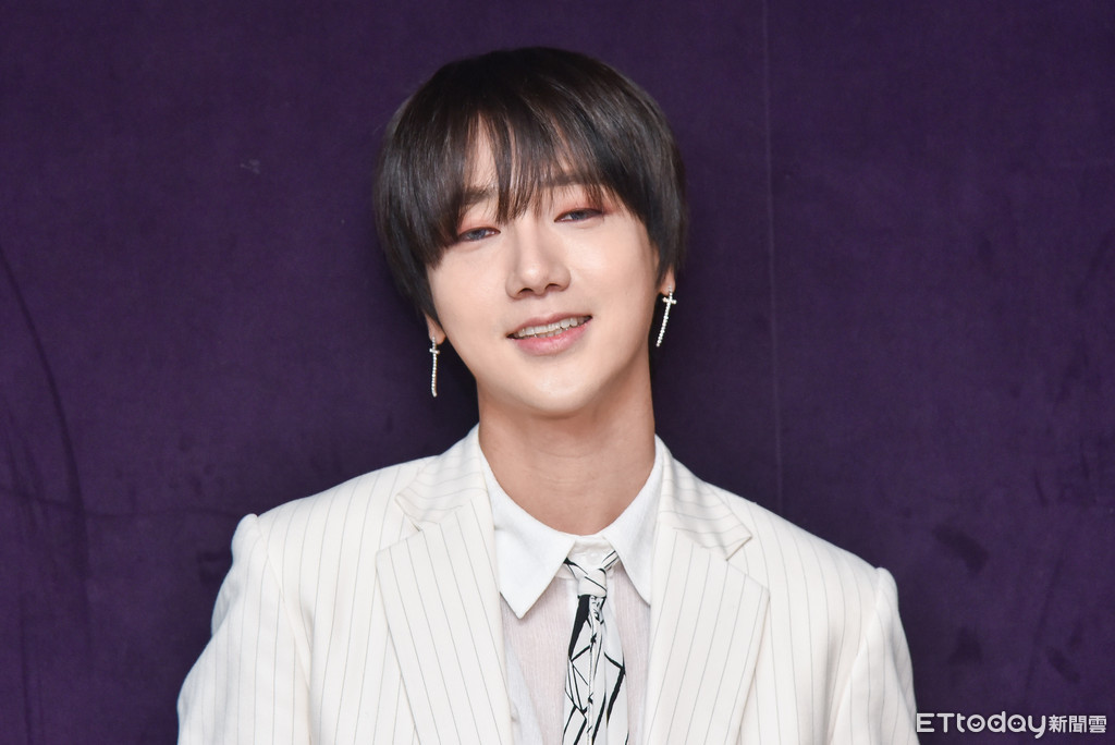 獨家／14年首破例！SJ封面照「只放藝聲一人」 東海操刀攝影 | ETtoday星光雲 | ETtoday新聞雲