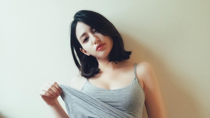 MEI MEI首曝兒子正面照！ 滿月「混血大眼」神複製媽 | ETtoday星光雲 | ETtoday新聞雲