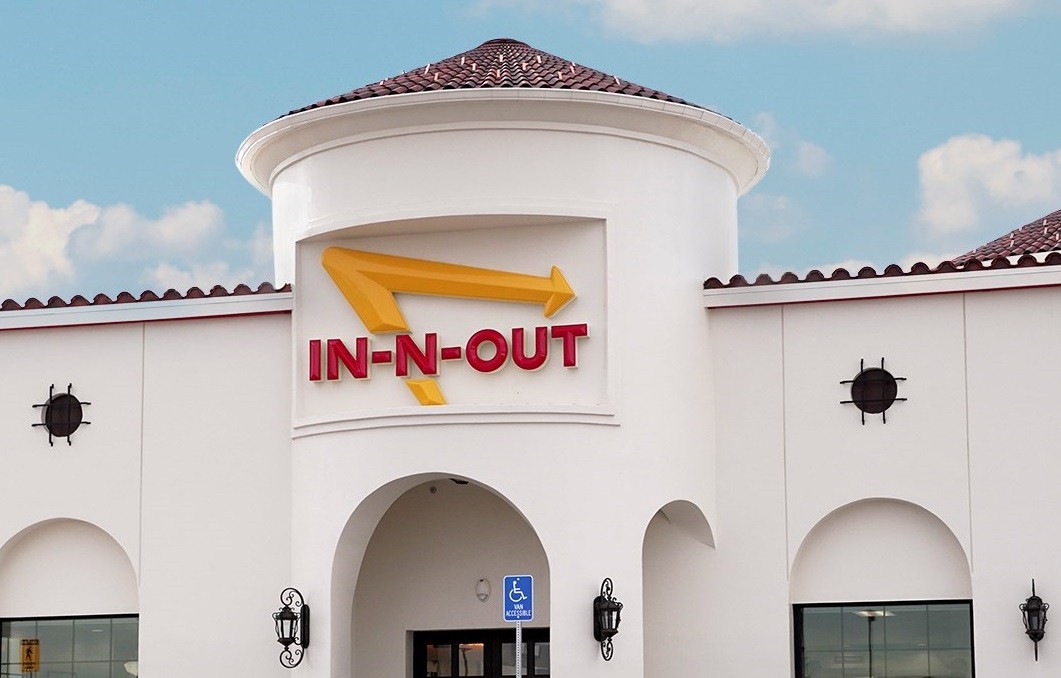 美「新年首日」破2000萬例！ 知名漢堡店「In-N-Out」爆122人染疫 | ETtoday國際新聞 | ETtoday新聞雲