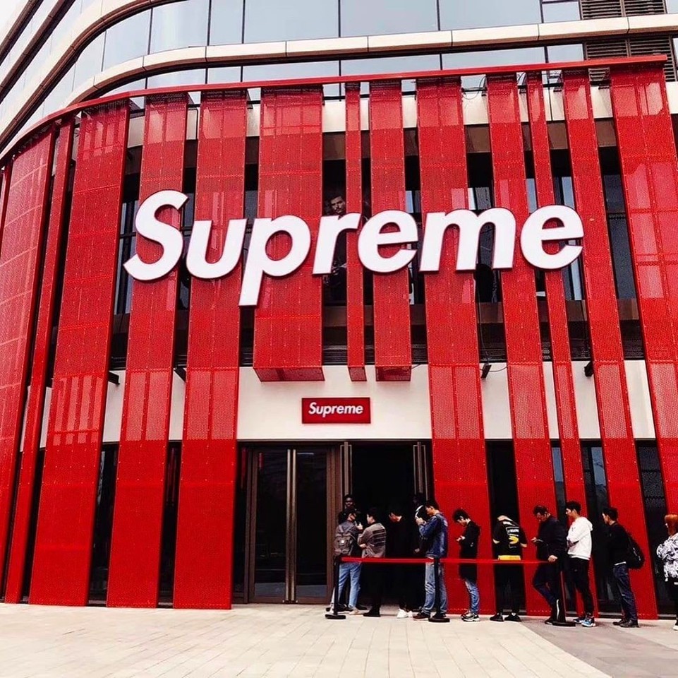 盜版Supreme報應來了！詐欺首腦父子判賠天價、入獄服刑8年 | ET Fashion | ETtoday新聞雲