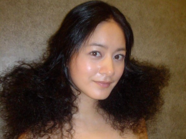 Janet「22歲放棄醫學院」跑來台灣當模特兒！ 舊照曝光網看傻：這誰 | ETtoday星光雲 | ETtoday新聞雲