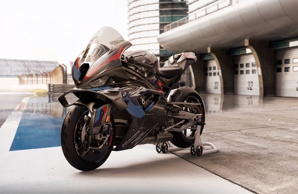 BMW「M1000RR超跑重機」發表！碳纖維整流罩上身 極速達314km／h | ETtoday車雲 | ETtoday新聞雲