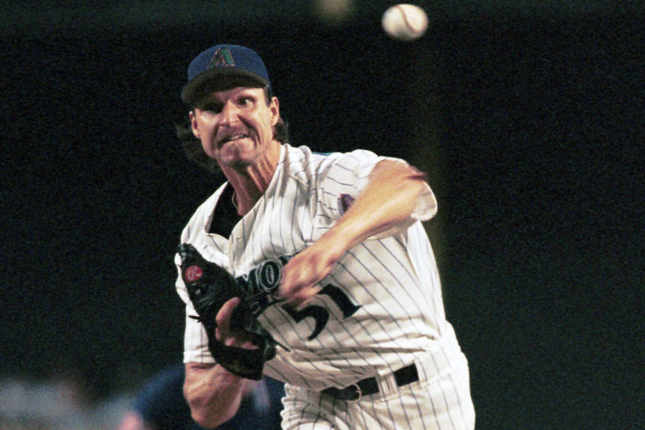 「巨怪」蘭迪強森退役改當攝影師 公司標誌還用他打中的鳥 | ETtoday運動雲 | ETtoday新聞雲