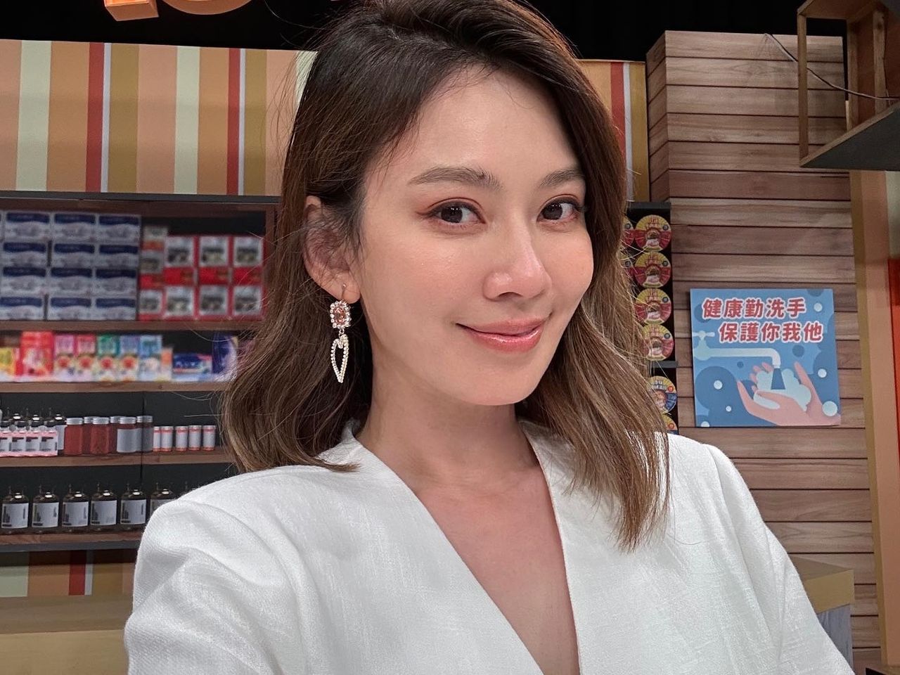 Melody首談離婚！認狀態差「躺地上爆哭」 拖4個月才公開原因曝光 | ETtoday星光雲 | ETtoday新聞雲