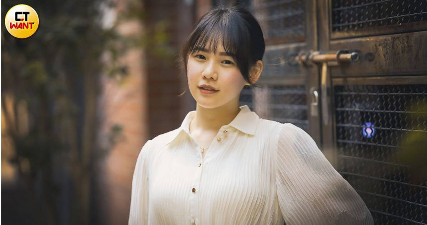 40萬正妹YTR冬天爆紅「職業軍人身分起底」！ 身體1部位驚留後遺症 | ETtoday星光雲 | ETtoday新聞雲