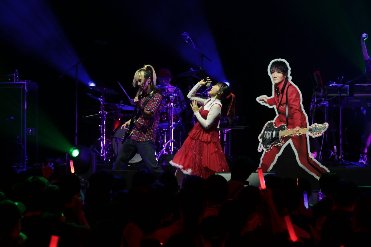 angela來台開唱！成員KATSU「急性心肌梗塞」缺席 人形看版登場暖翻 | ETtoday星光雲 | ETtoday新聞雲