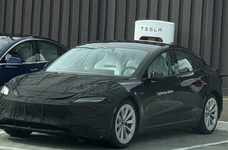 特斯拉「新Model 3 P版」現身！外型、內裝更帥 台灣最快今年見 | ETtoday車雲 | ETtoday新聞雲
