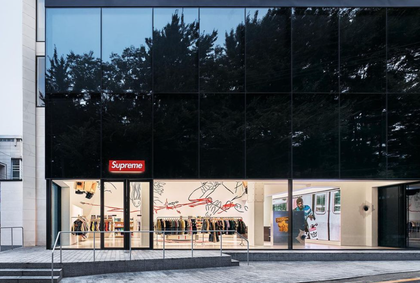 潮流至尊Supreme被賣了！ 母公司以489億出售給眼鏡集團 | ET Fashion | ETtoday新聞雲