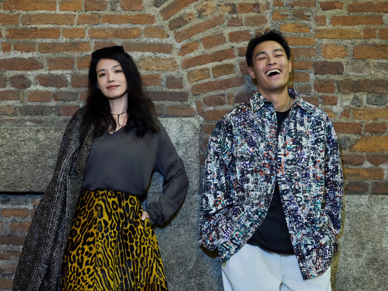 舒淇、楊祐寧凍齡合體曬出「米蘭下班日常」！穿上BV新造型逛街超時髦 | ET時尚 - PressMega