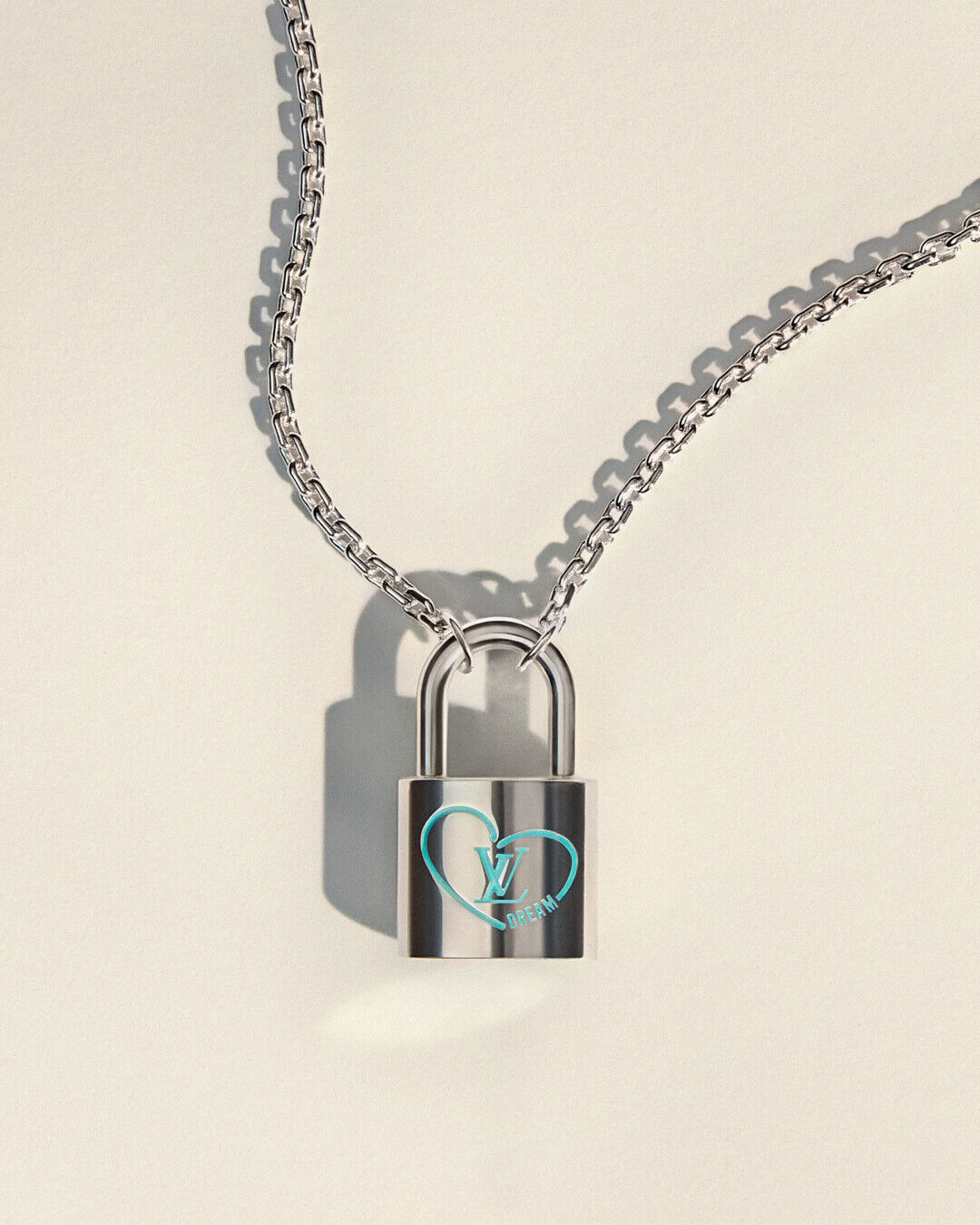 LV慈善手鍊萬元入手 韓星Felix設計鎖頭刻愛心 | ET Fashion | ETtoday新聞雲