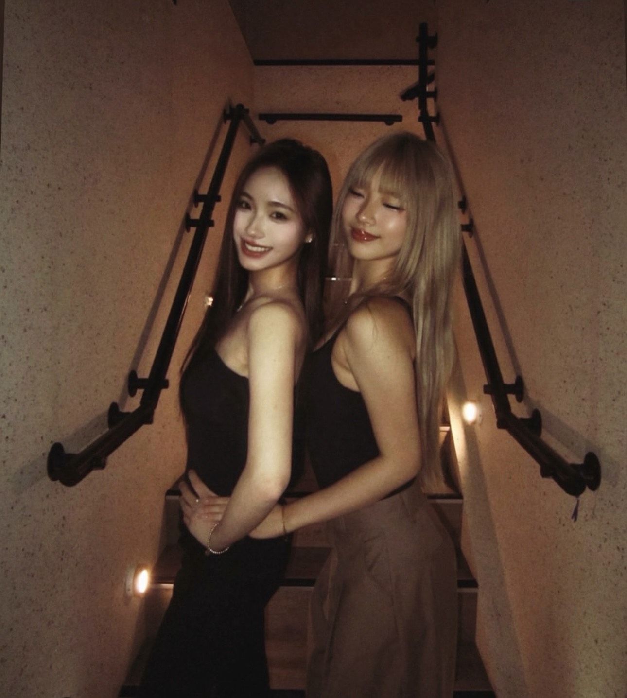 小S女兒Elly合體Lily顏值高到破表 網友喊「原地出道致敬ASOS」 | ET Fashion | ETtoday新聞雲