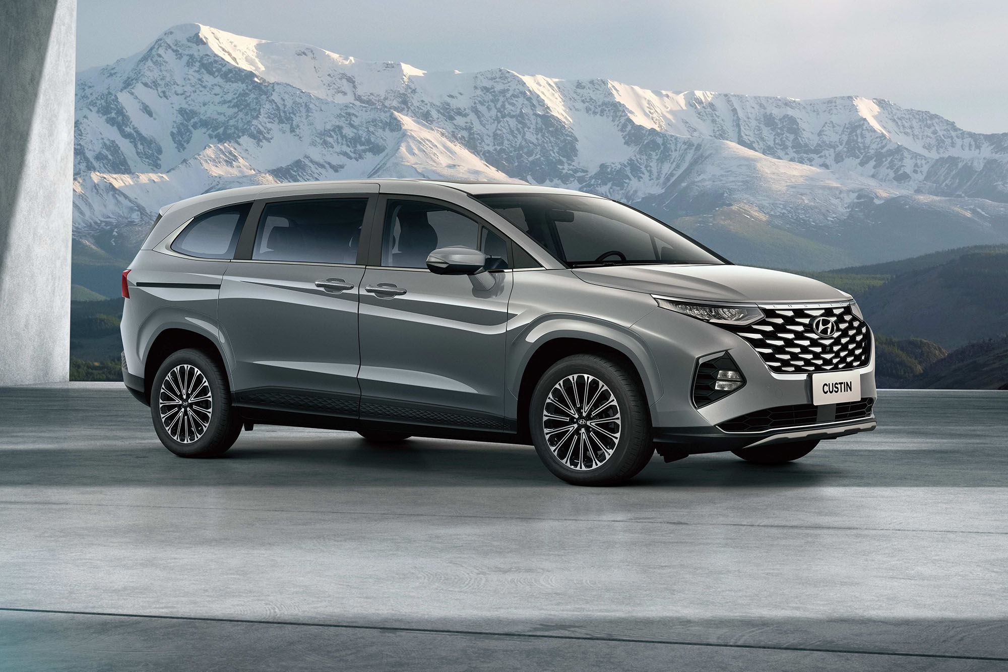 155.9萬起！Hyundai「正7人座MPV」2.0渦輪上市 吸6成買家轉單 | ETtoday車雲 | ETtoday新聞雲