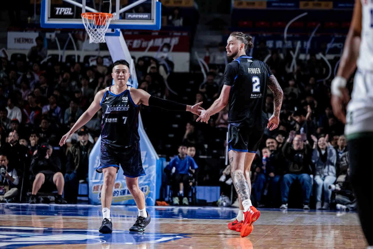 「貓科動物之爭」攻城獅克服15分落後大逆轉 雲豹進攻失靈三連敗失龍頭霸氣 | ETtoday運動雲 | ETtoday新聞雲